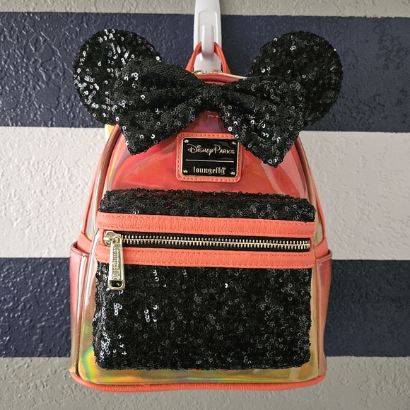 Loungefly | Bags | Loungefly Minnie Mouse Fall Sequin Mini Backpack ...